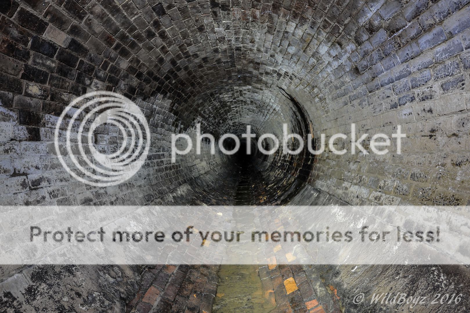 Burford's Batcave, Brisbane - December 2015 - UEGA