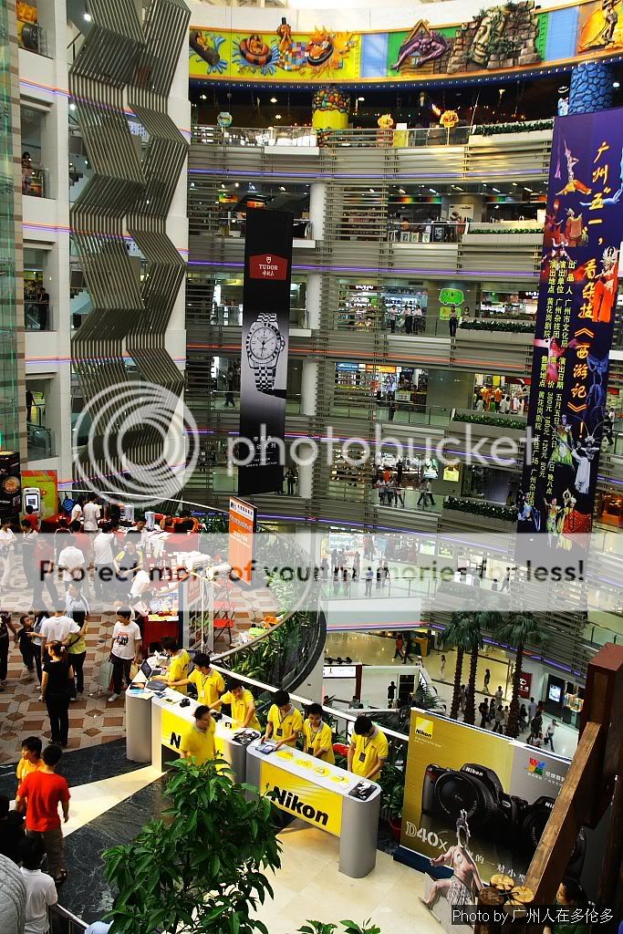 Guangzhou Grand mall, the largest single shopping mall in Asia ...